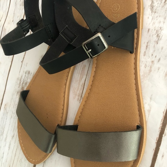 Dream Pairs | Shoes | Dream Paris Sandals Size 8 | Poshmark